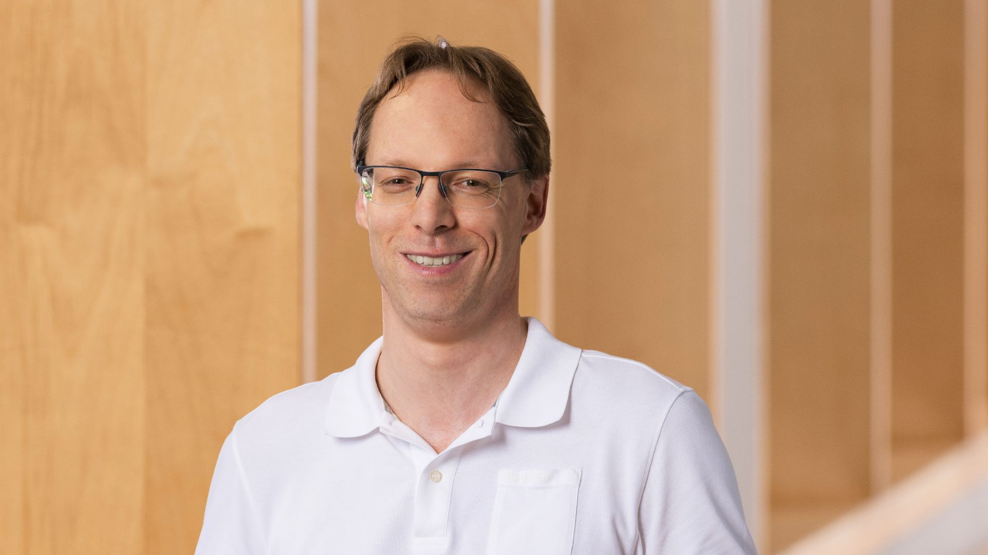 DR. ERLER KLINIKEN Farbe für die Stimmung Kontakt & Aktuelles