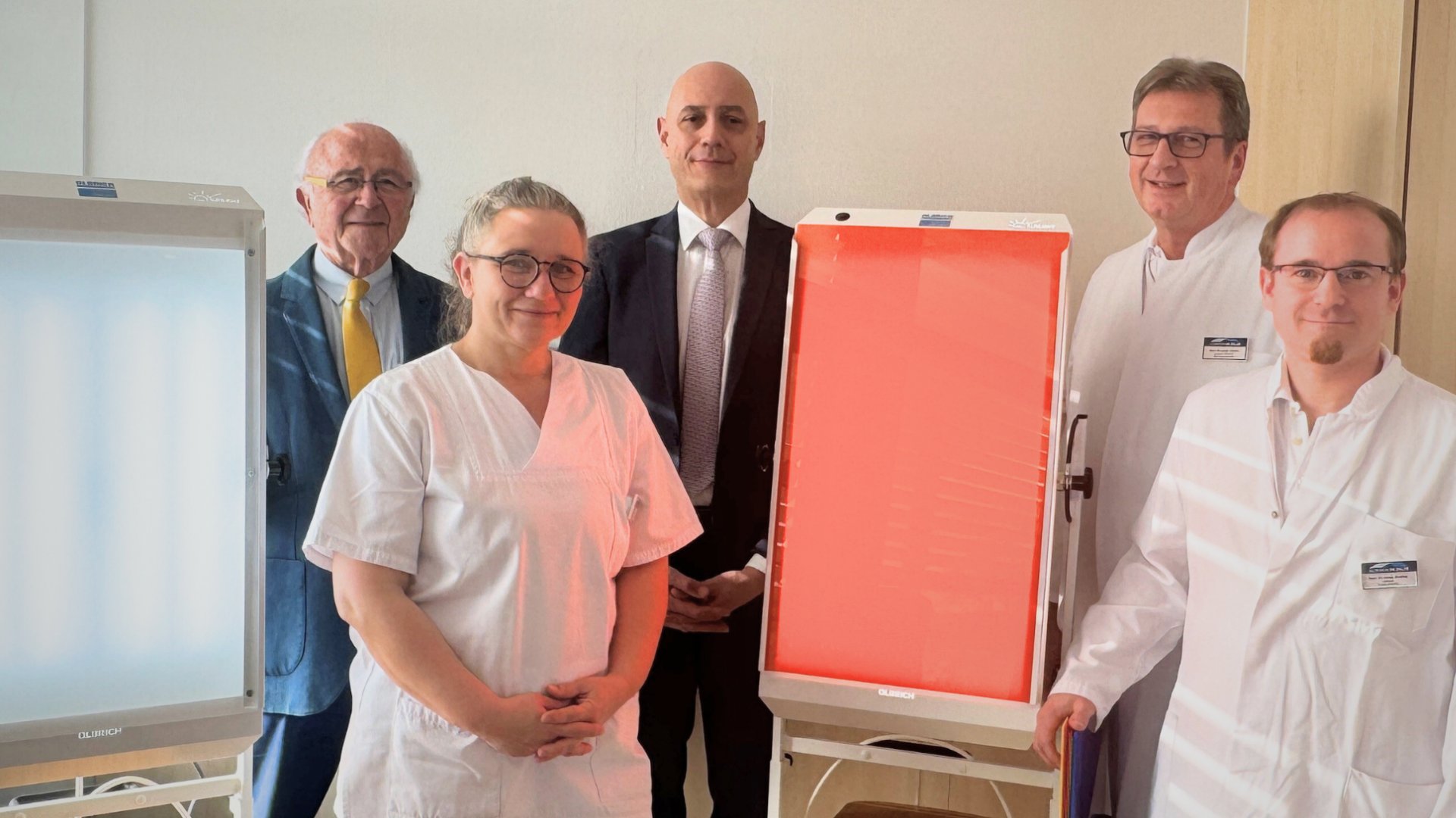 DR. ERLER KLINIKEN Farbe für die Stimmung Kontakt & Aktuelles